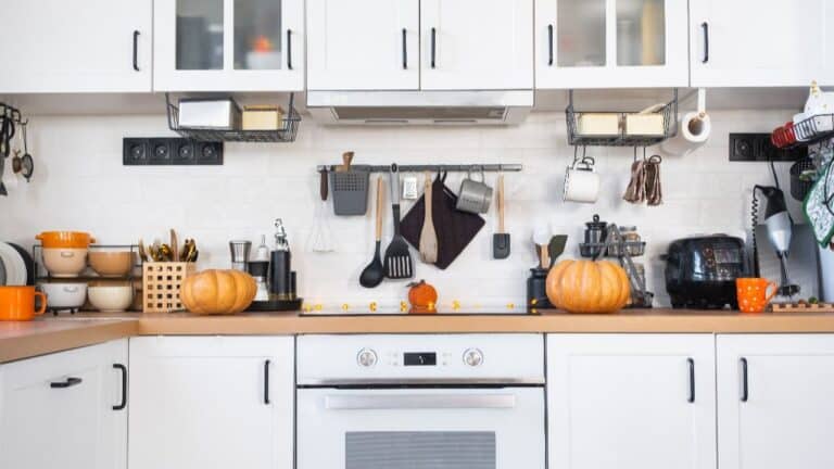 How to Fix Kitchen Cabinet Problems: A Simple DIY Guide 2026